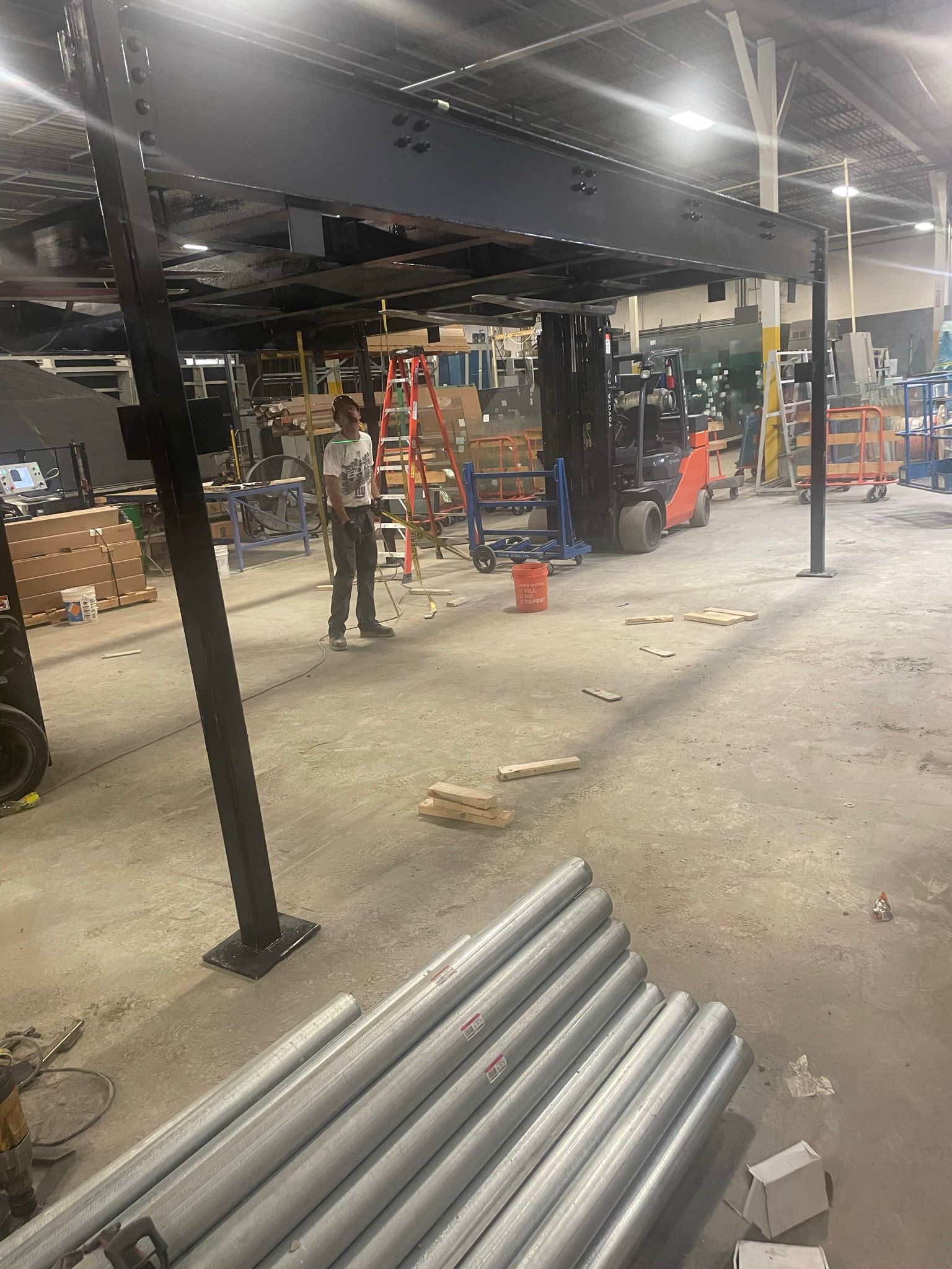 Dunnage – Modern Steel Construction